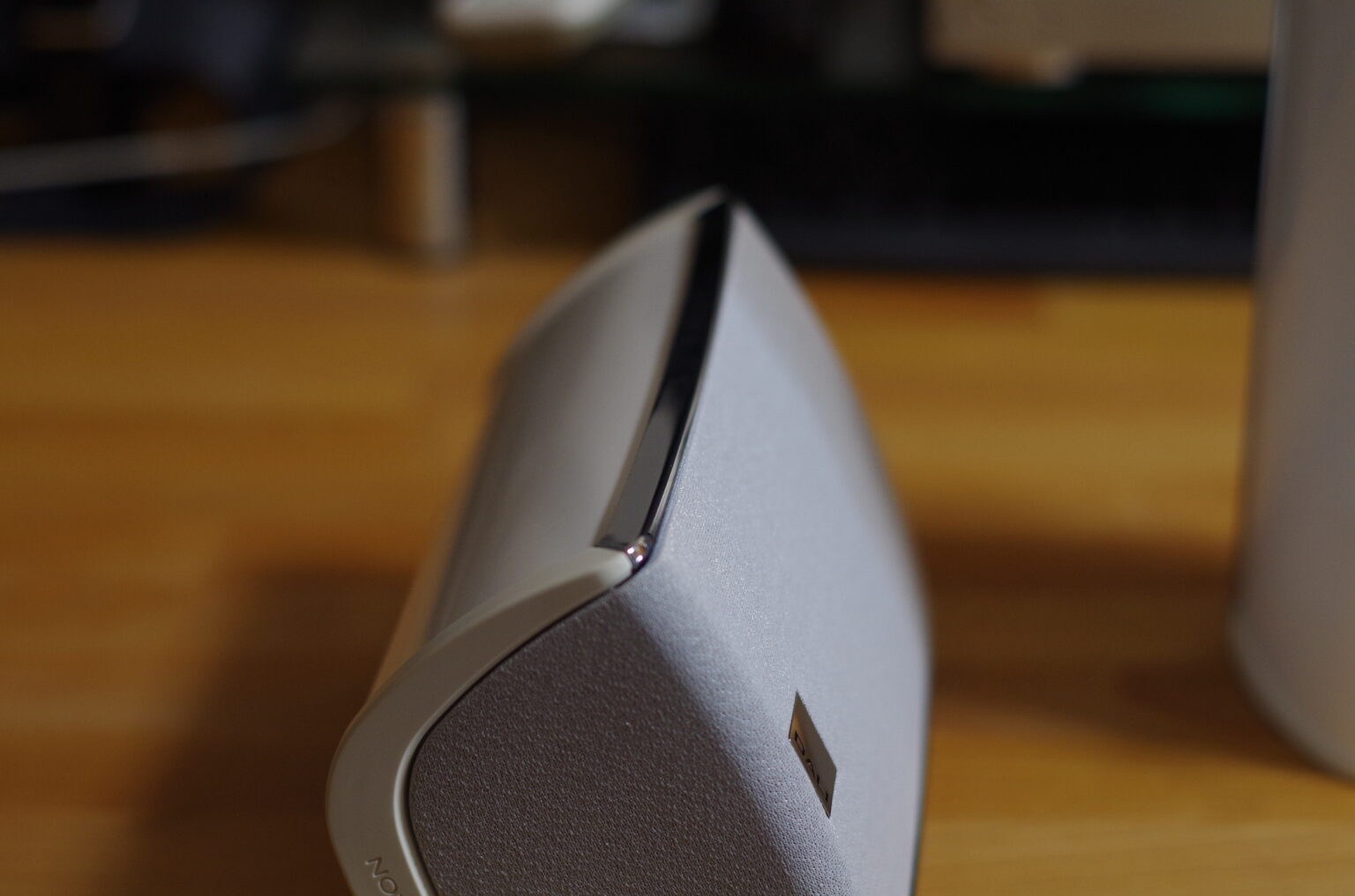 【レビュー】DALI FAZON Micro オシャレな小型スピーカーの音質は？ - よしかの半解